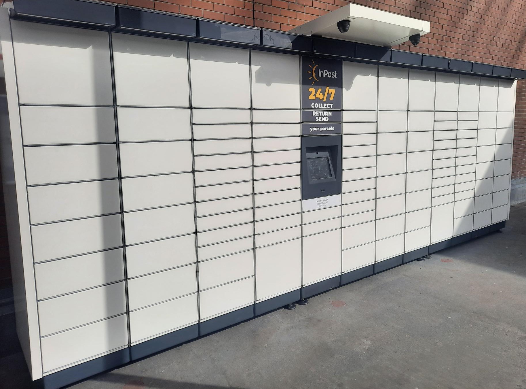 INPOST IT COLLECT IT RETURN IT SEND IT The Beacon Centre